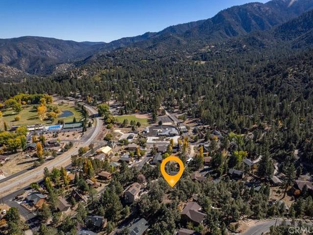 16524 Oakwood Ct, Pine Mountain Club, CA 93222