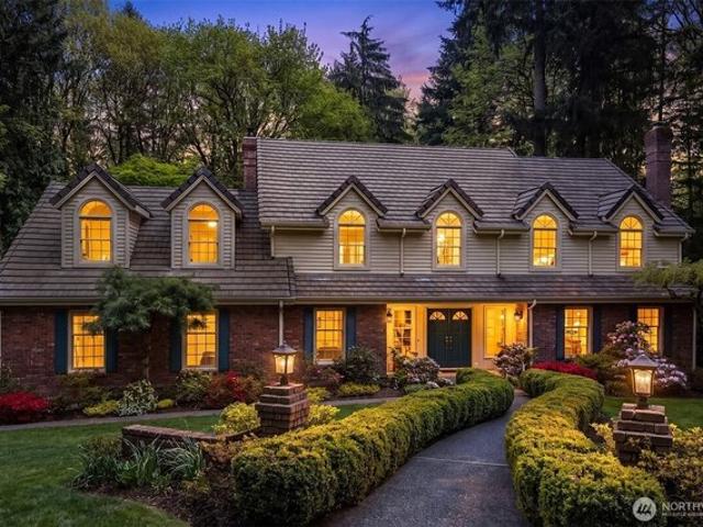 16526 nd Ave NE, Woodinville, WA 98077