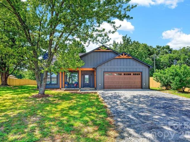 1652 Doggett Rd, Forest City, NC 28043
