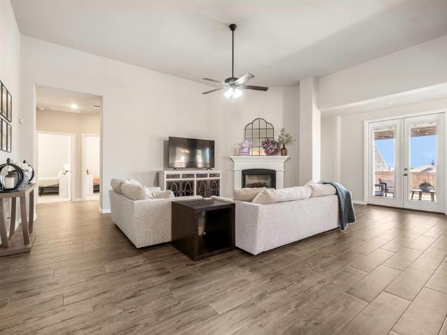 1652 Spur Ledge Court