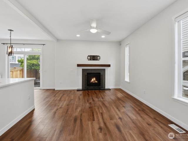 1652 th Avenue W # A