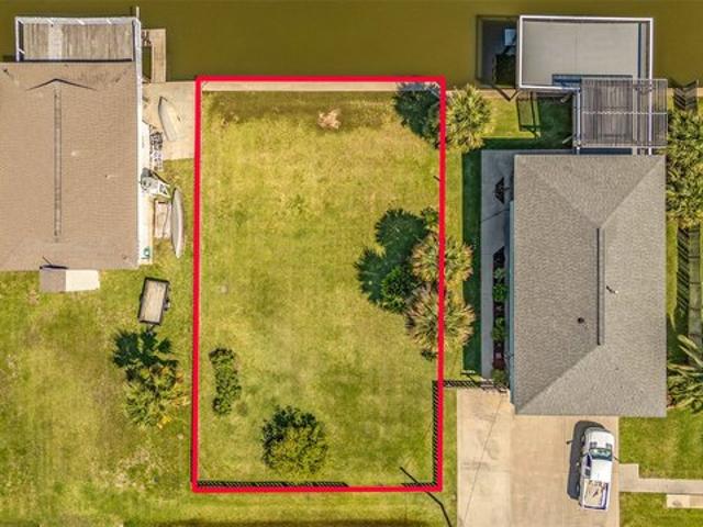 16530 Nassau Way, Jamaica Beach, TX 77554