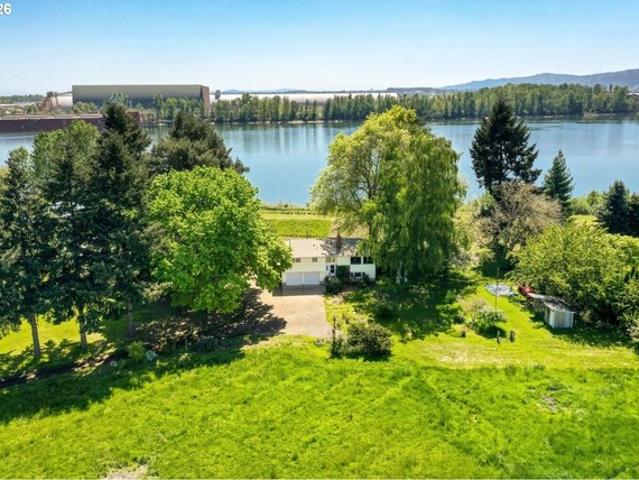 16530 NW Gillihan Rd, Portland, OR 97231