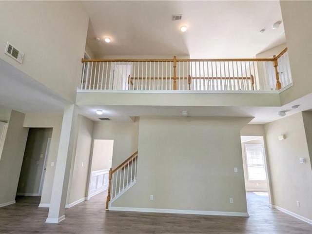 1653 Broomfield Way