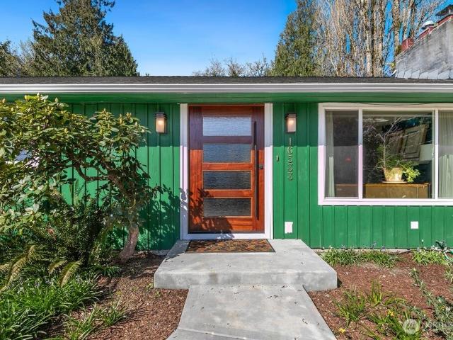 1653 th Ave NE, Lake Forest Park, WA 98155 | MLS #2503 | Compass