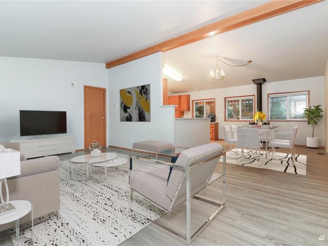 1653 th Ave SE, Bothell, WA 98012 | MLS #1982 | Compass