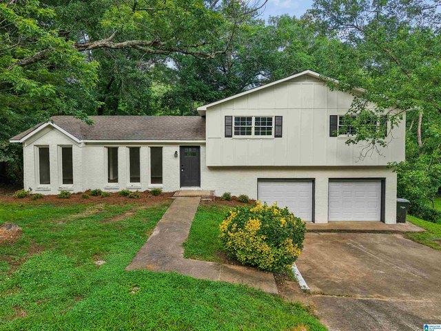 1653 5th Pl NW, Center Point, AL 35215