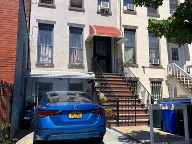 165 17th St, Brooklyn, NY 11215