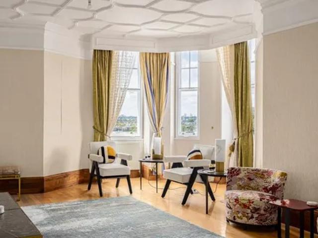 165 188 Oakwood Court, London, W14 8JU, United Kingdom | 6 bed apartment for rent #127947172 | Rentberry