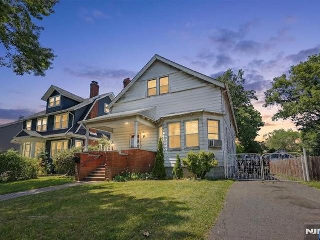 165 College Pl, South Orange Village, NJ 07079