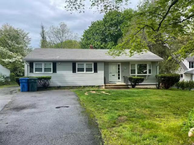 165 Cannon St, Hamden, CT 06518 MLS #24094343