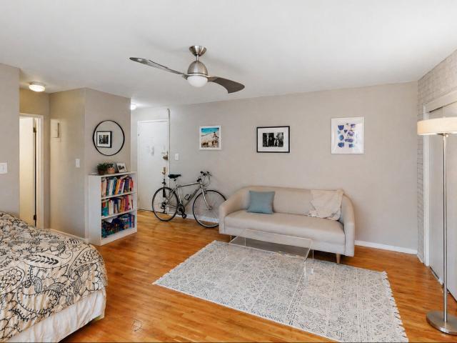 165 Christopher Street, New York, NY