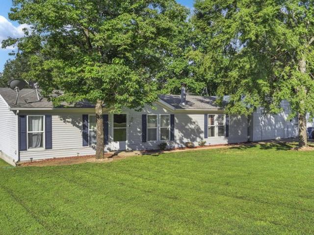 165 Cleartop Ln, Lampe, MO 65681