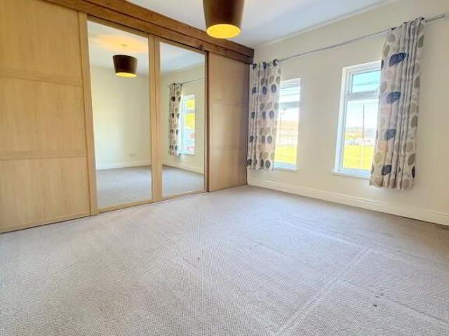 165 Avoniel Road, Belfast, BT5 4SG
