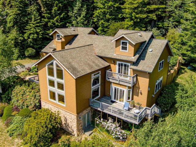 165 Baker Ranch Rd, Trinidad, CA