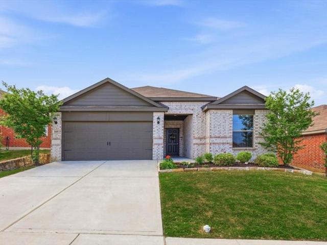165 Bandana Cir, Newark, TX 76071