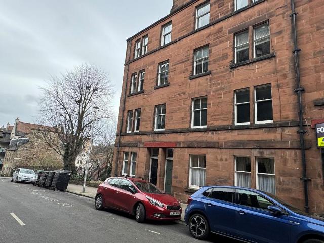16/5 Belford Road, Edinburgh 2 bed flat to rent £1,650 pcm £381 pw