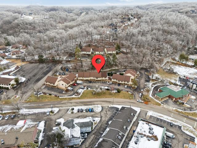 165 Belle Forest Cir