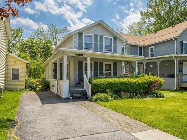 165 Bristol St, Canandaigua, NY 14424