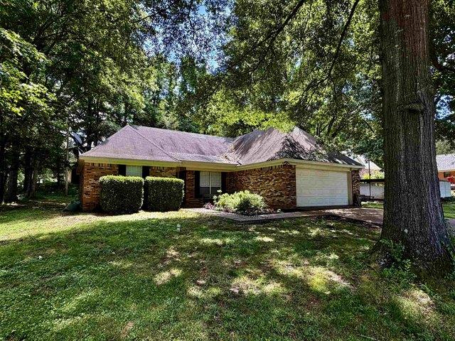165 Dee Rd, Somerville, TN 38068