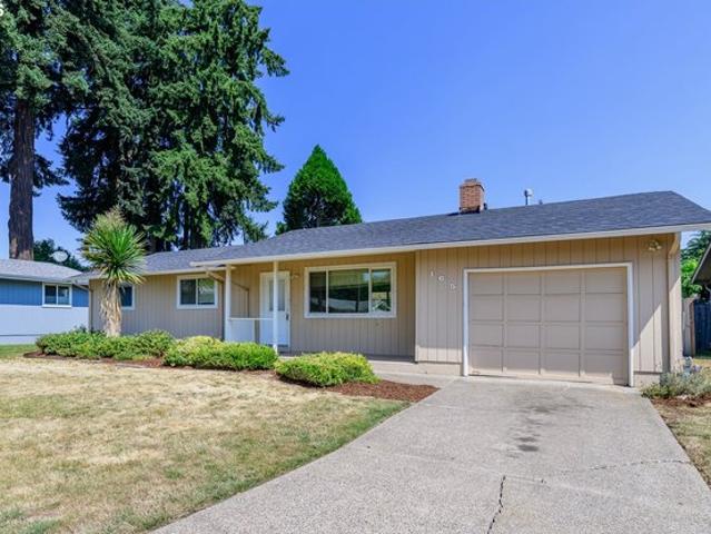 165 E Rosewood Ave, Eugene, OR 97404