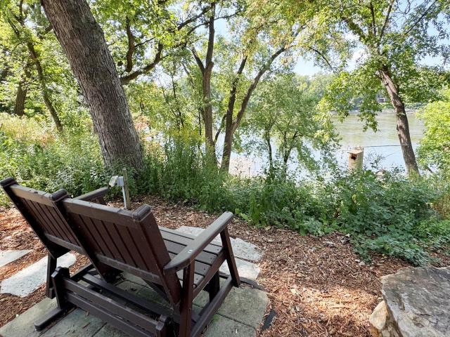 165 Hartman Circle NE