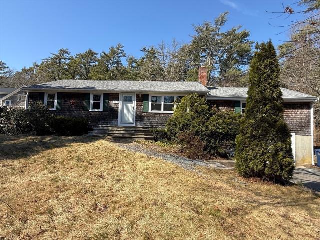 165 Hedges Pond Rd, Plymouth, MA 02360 | MLS #73501 | Compass