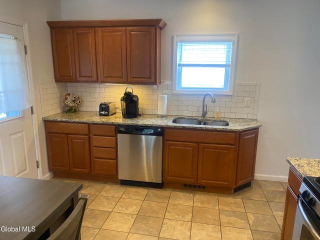 165 Lake Avenue 2 #