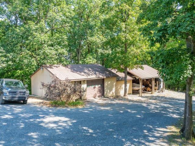 165 Mountain Road