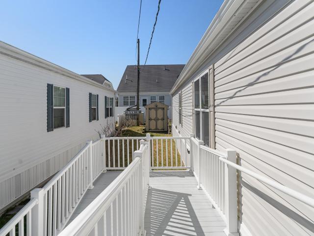 165 Maurice Boulevard