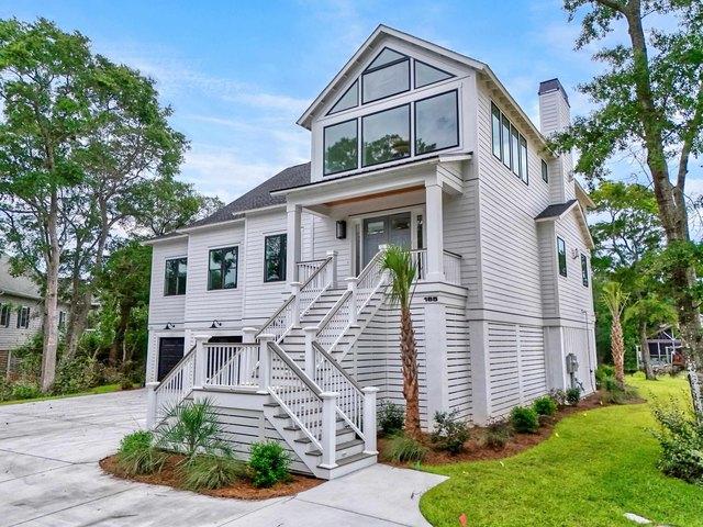 165 Melton Ave, Murrells Inlet, SC 29576