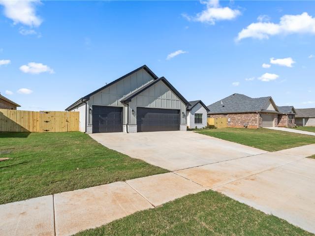 165 N Box Turtle Avenue