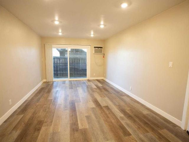 165 N. Michigan Ave 1 Bedroom Apartment for Rent at 165 N Michigan Ave, Pasadena, CA 91106 Catalina Villas