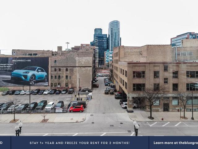 165 North Desplaines Street 2 Bedroom Apartment for Rent at 165 N Desplaines St #1138, Chicago, IL 60661 Near West Side