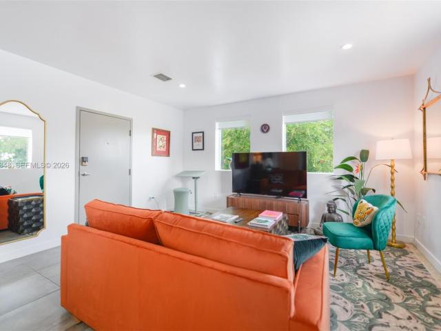 165 NW 39th St, Unit 7, Miami, FL 33127 | MLS #A11994