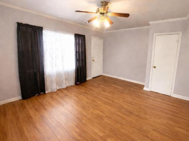 165 S Sunset Lane