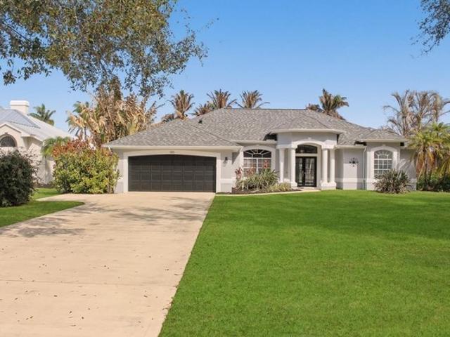 165 SE Osprey Rdg, Port Saint Lucie, FL 34984