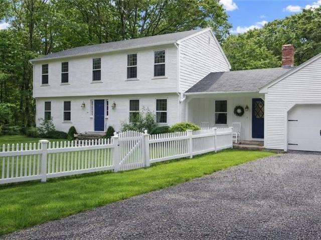 165 Stone Dam Rd, Glocester, RI 02857