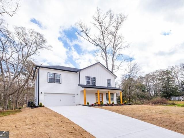 165 Strickland St, Fairburn, GA 30213