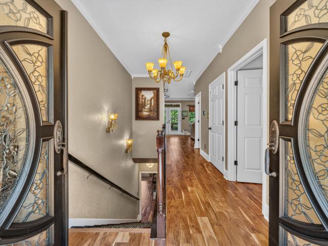 165 Paddock Point