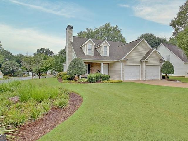 165 Pecan Cres, Newnan, GA 30265