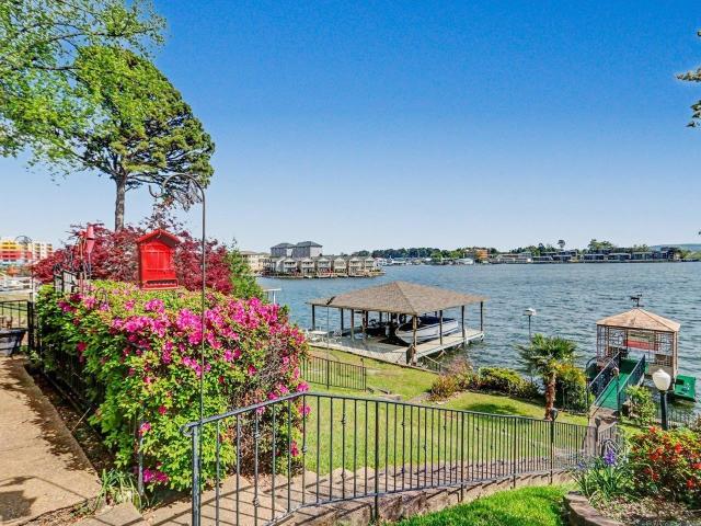 165 Pretti Point