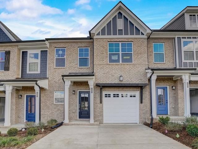 165 Rothwood Pvt Dr, Hendersonville, TN 37075