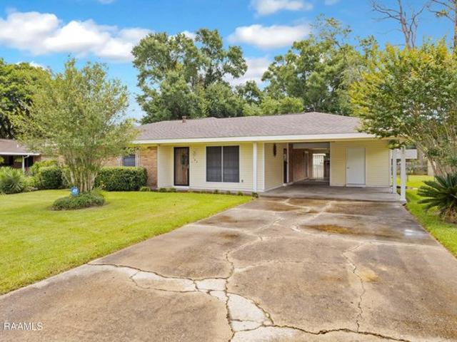165 Radcliffe Dr, Lafayette, LA 70501