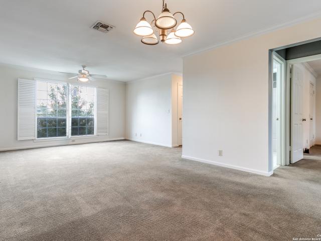 165 W Rampart Dr, Unit 104, San Antonio, TX 78216 | MLS #1934