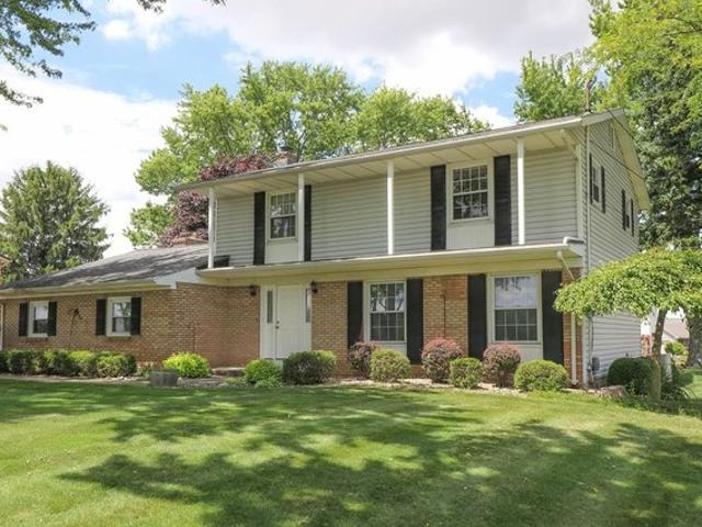 165 W Smiley Ave, Shelby, OH 44875
