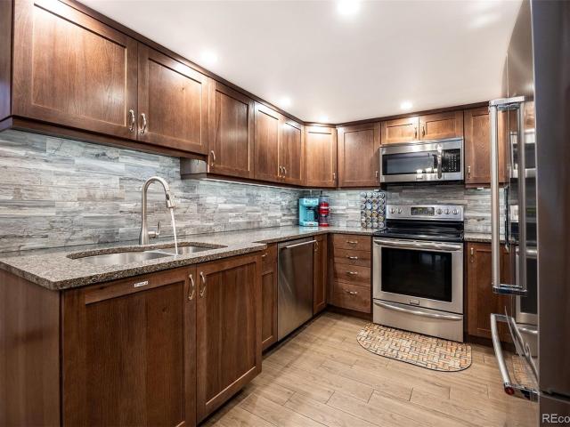 165 Wheeler Place # 403
