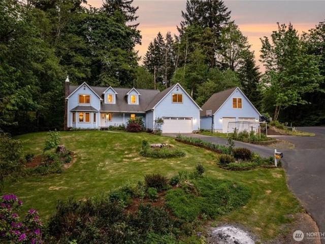 165 Tanglewood Dr, Longview, WA 98632