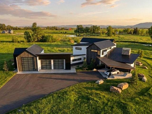 165 Tippet Trl, Bozeman, MT 59715