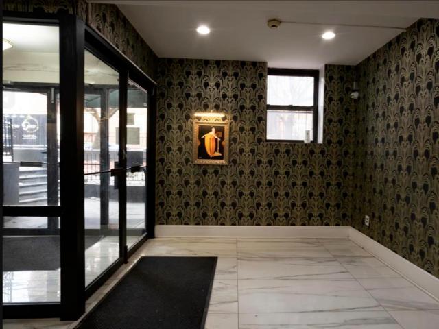 165 Vroom St, Unit 1M, Jersey City, NJ 07306 | MLS #260013